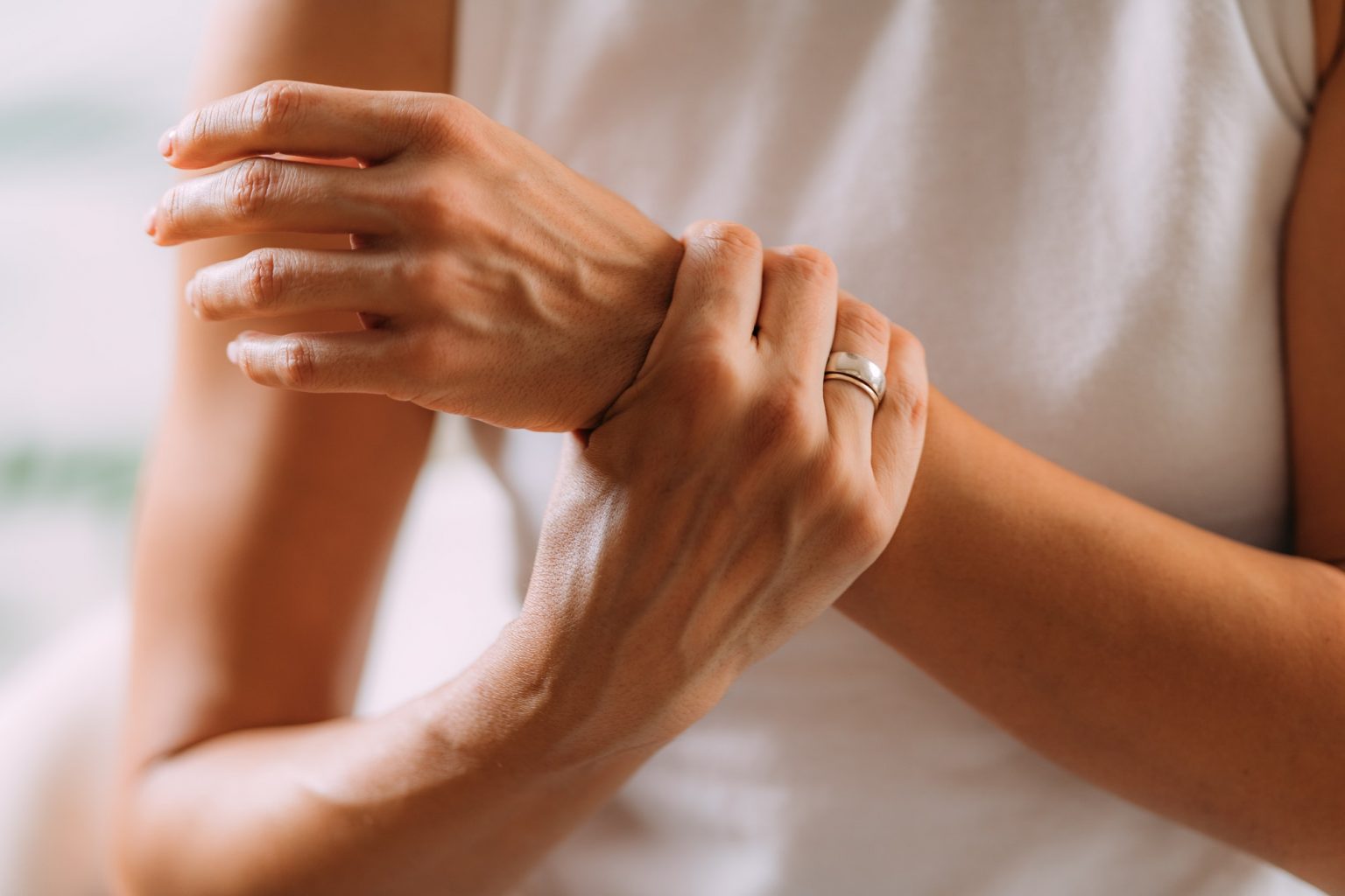 Pain Outside Of Wrist | The Causes And Treatment Options